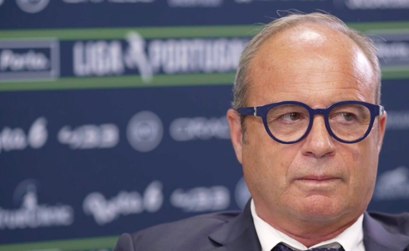 PSG. Luis Campos annonce sa retraite ... | Football-Addict